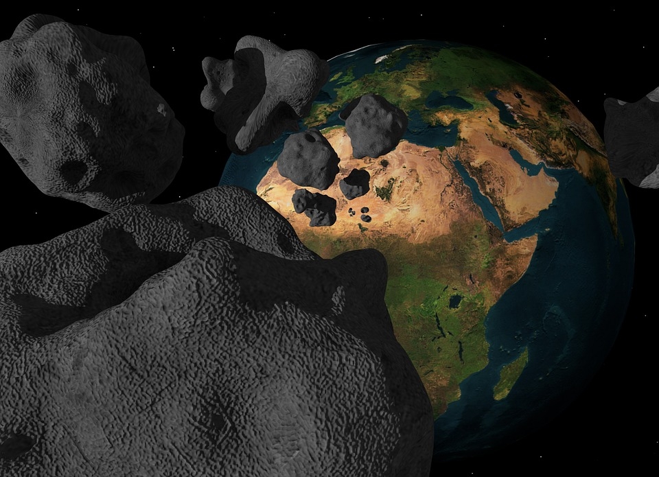Asteroids: Footage reveals a space rock seen exploding over England ...