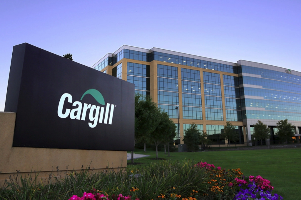 Cargill to pay farmers $20 per metric ton of carbon emissions reduced ...