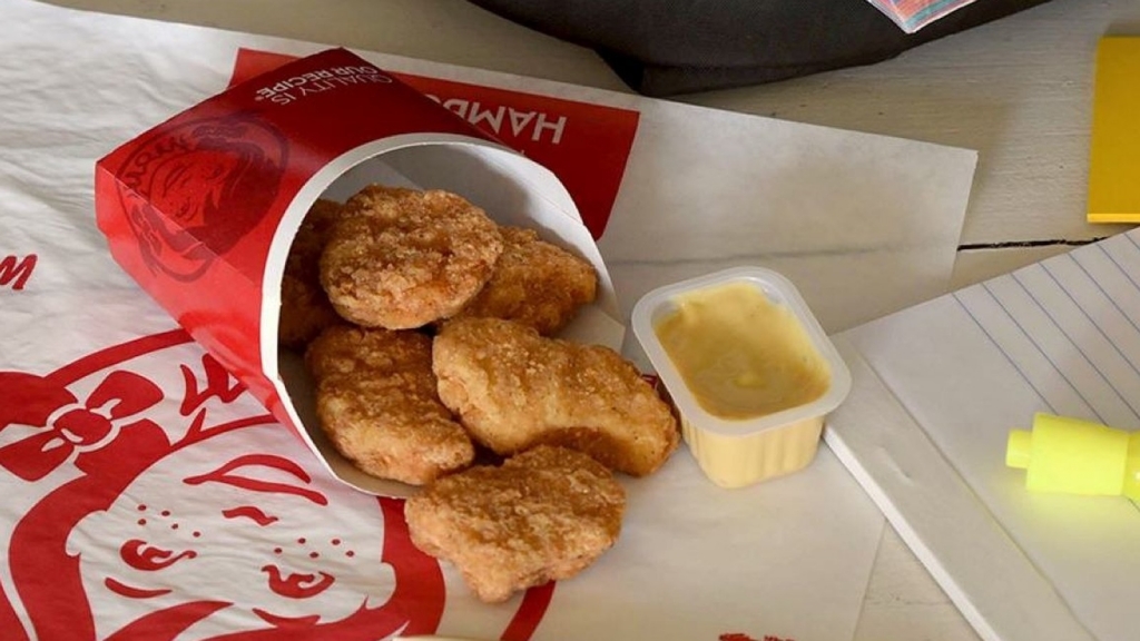 Wendy’s flaunts free 6-piece chicken nuggets in latest promo - EconoTimes